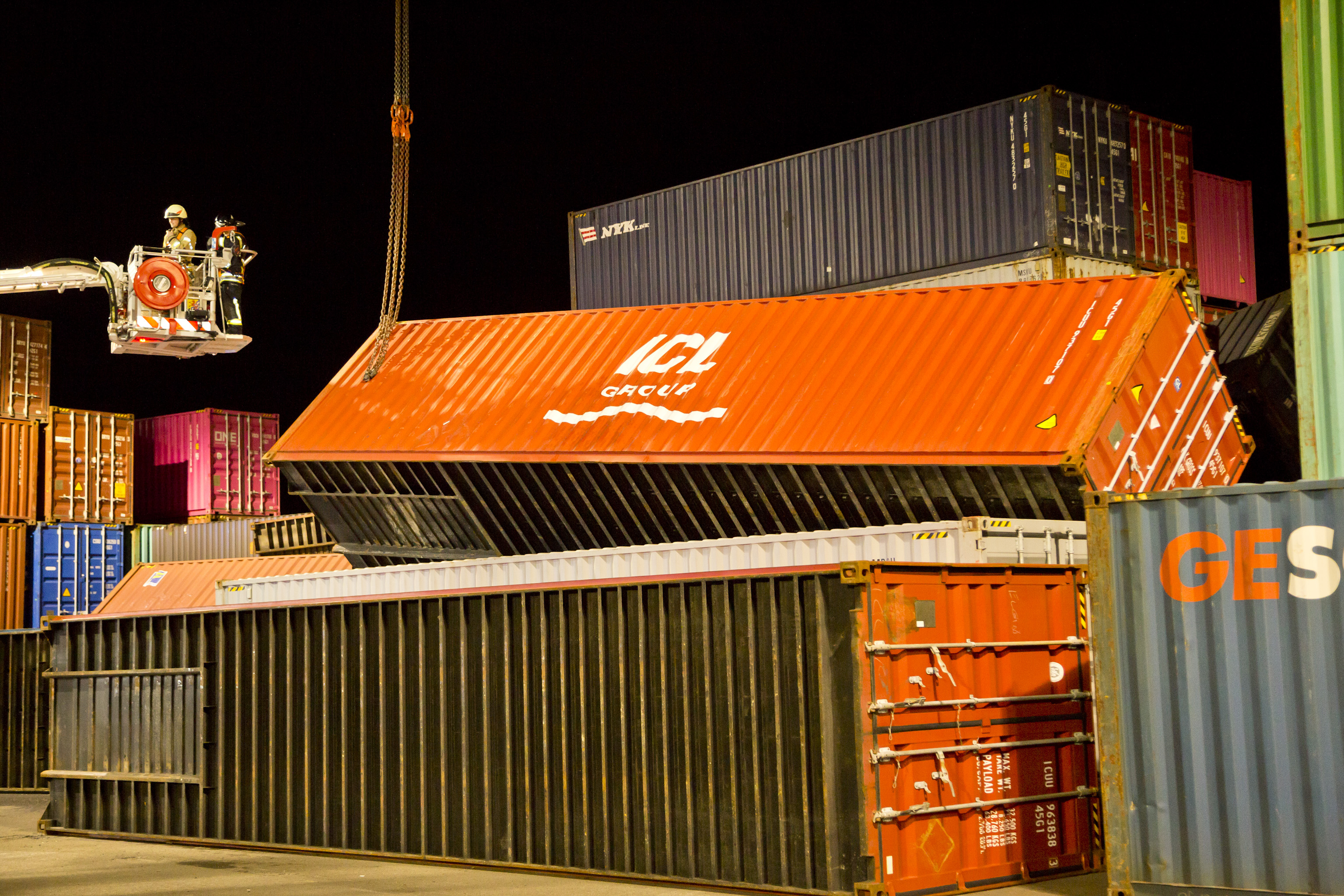 Einsatz 019 – Güterbahnhof Wolfurt – mehrere Container umgestürzt – FW ...